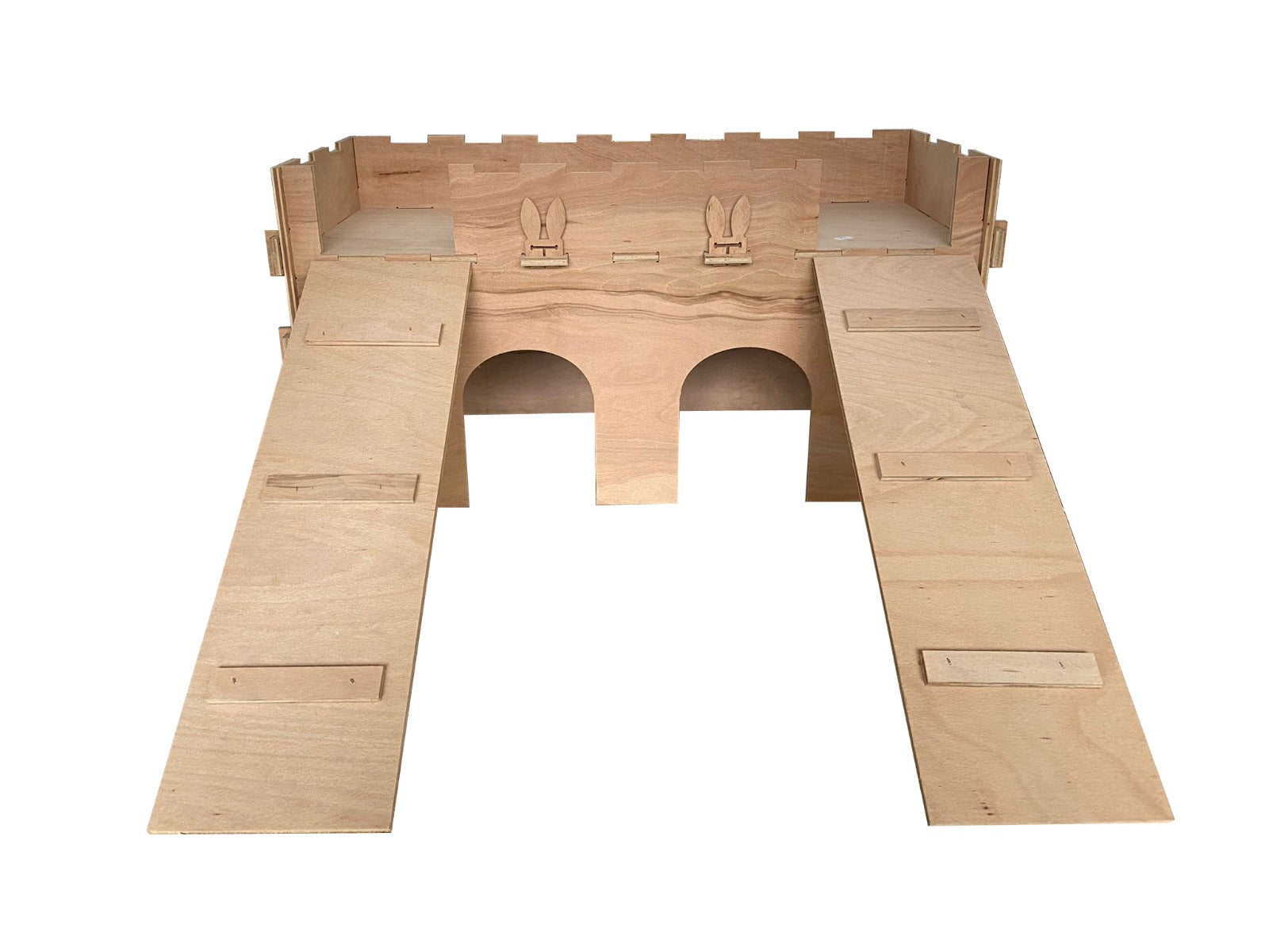 Bois Playhouse Two Ramp Castle – Rabbit Headquarters